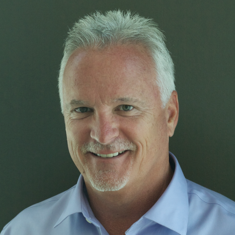 Delivering Superior Customer Experiences with Linked Solutions: A ...