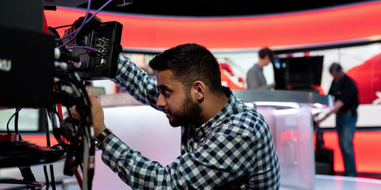 How To Write News For TV Broadcasting? - Top Entrepreneurs Podcast ...