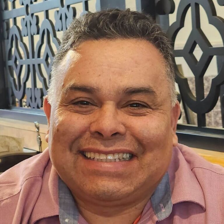 Raul Luis and the Birria Movement - Top Entrepreneurs Podcast ...